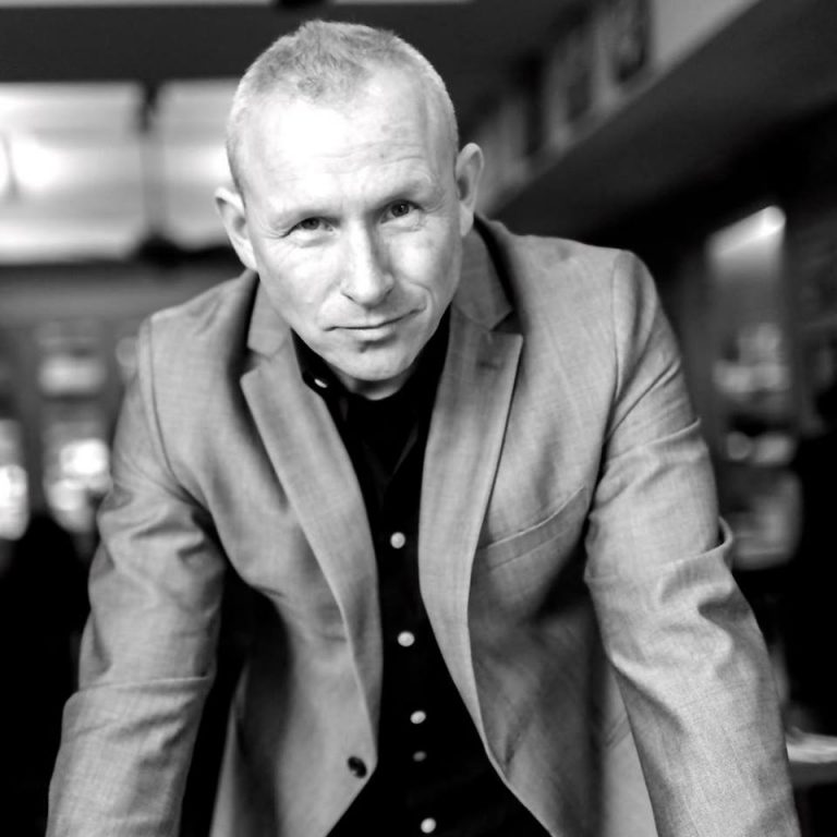 4 Questions You Must Ask to Write a Big Money Best-Selling Book